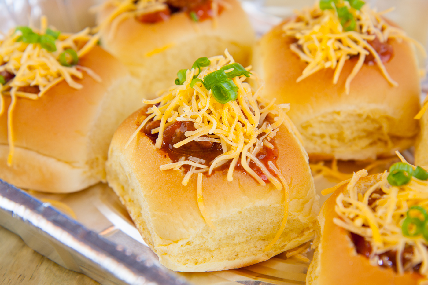 Super Quick Chili - Martin's Famous Potato Rolls and Bread