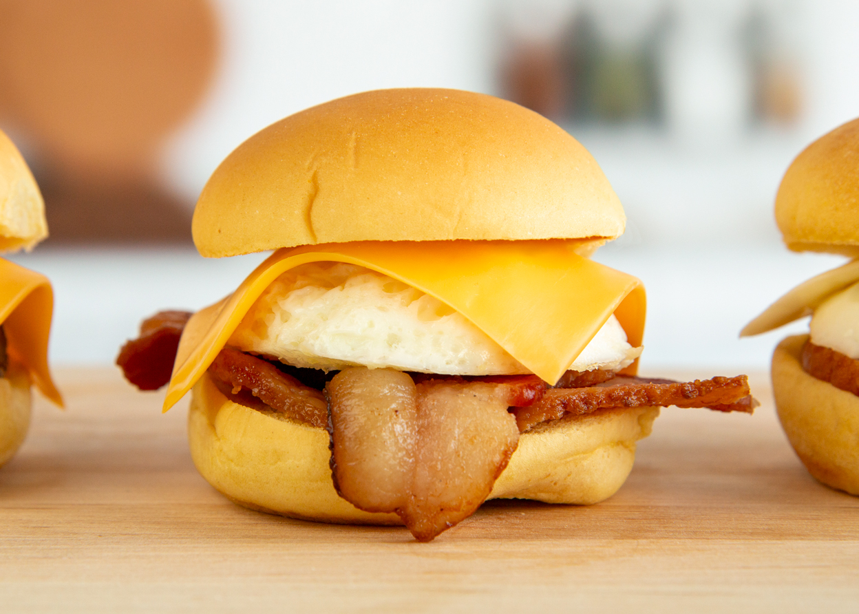 Back-to-School Breakfast Made Easy: Customizable Breakfast Sandwich ...