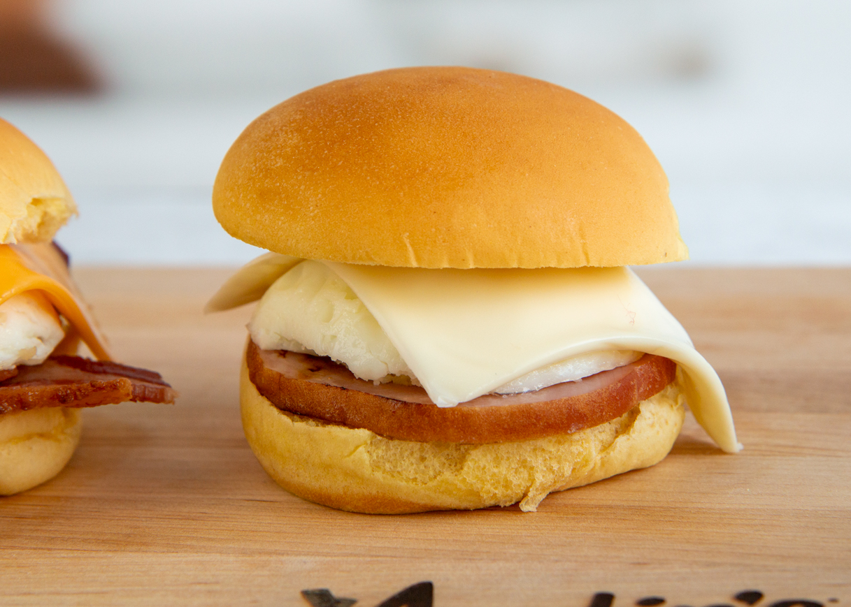 Back-to-School Breakfast Made Easy: Customizable Breakfast Sandwich ...